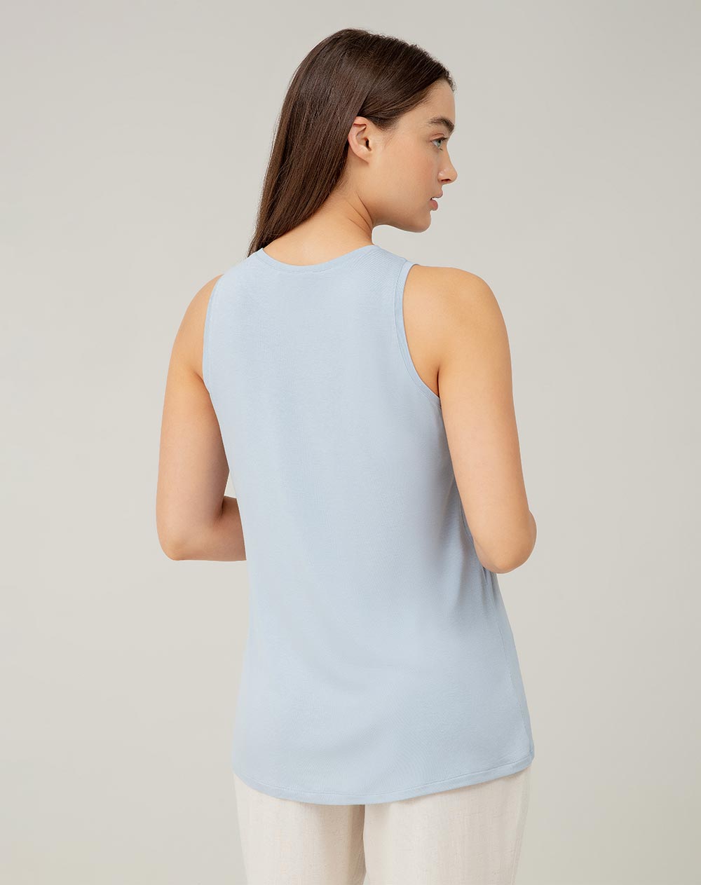 Camiseta manga sisa femenino LASULI PUNTO BLANCO - Tiendas Jumbo